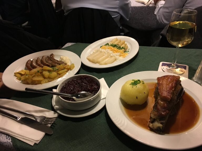 Onde comer em Nuremberg - dicas de restaurantes, cafés e pratos típicos