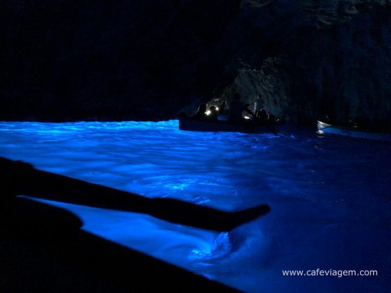 Gruta Azul de Capri: dicas para visitar e a nossa experiência